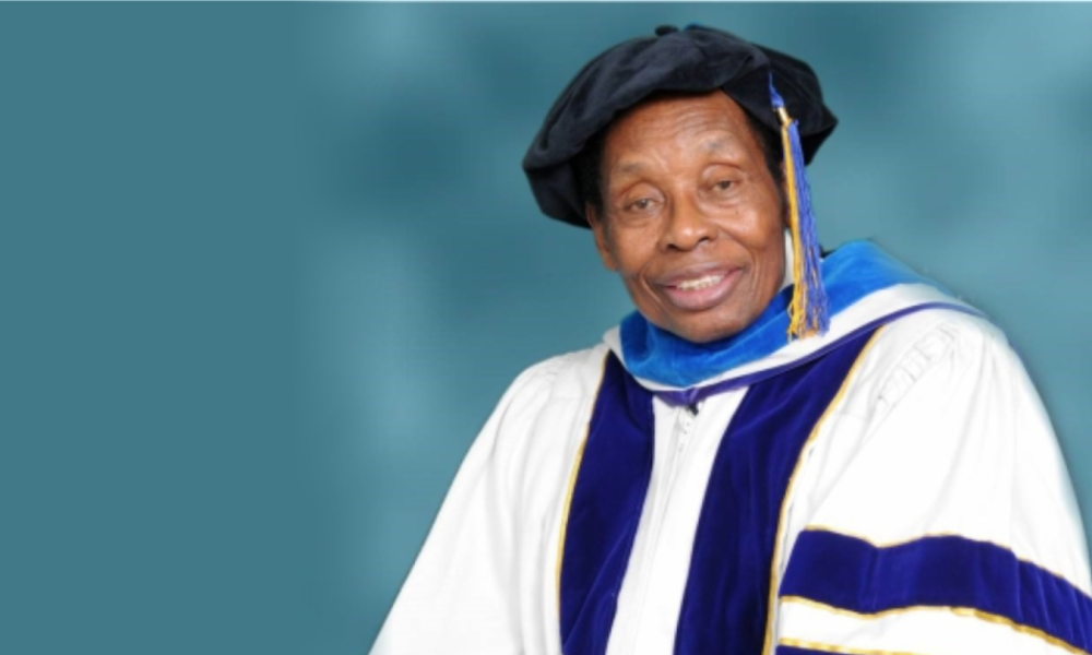 Ezekiel Guti: The story of a great Zimbabwean preacher - NewsHawks